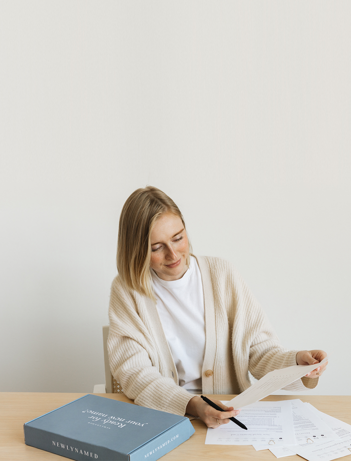 NewlyNamed | Easy Name Change